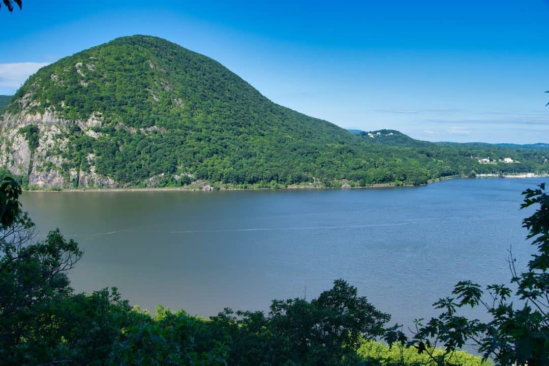 The Scenic Breakneck Ridge Hike of the Hudson Valley
