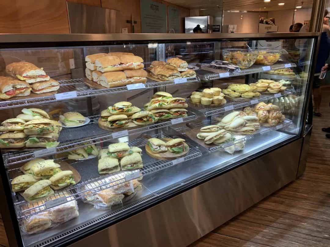 A Guide for the Wellington to Picton Ferry | Cook Strait | Interislander