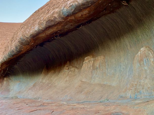 The Uluru Base Walk | COMPLETE Guide to Walk Around Uluru