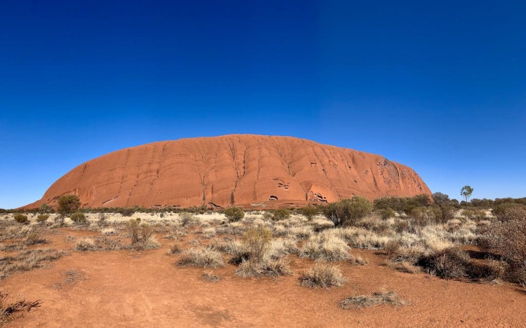 The Uluru Base Walk | COMPLETE Guide to Walk Around Uluru