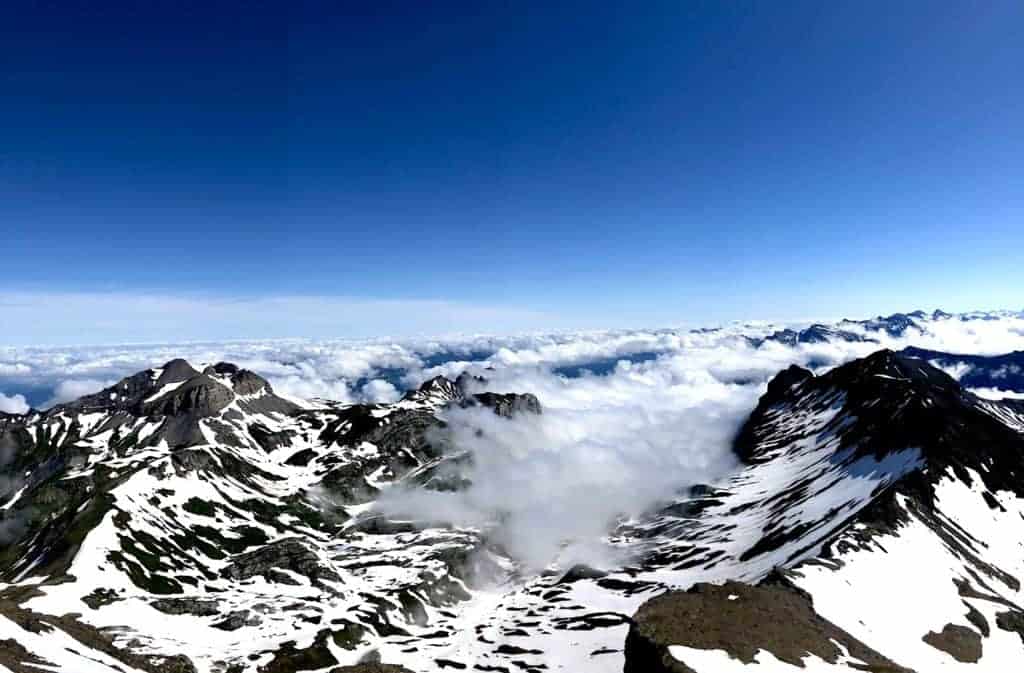 A Complete Guide to Schilthorn - Logistics, Weather & Webcams | Switzerland