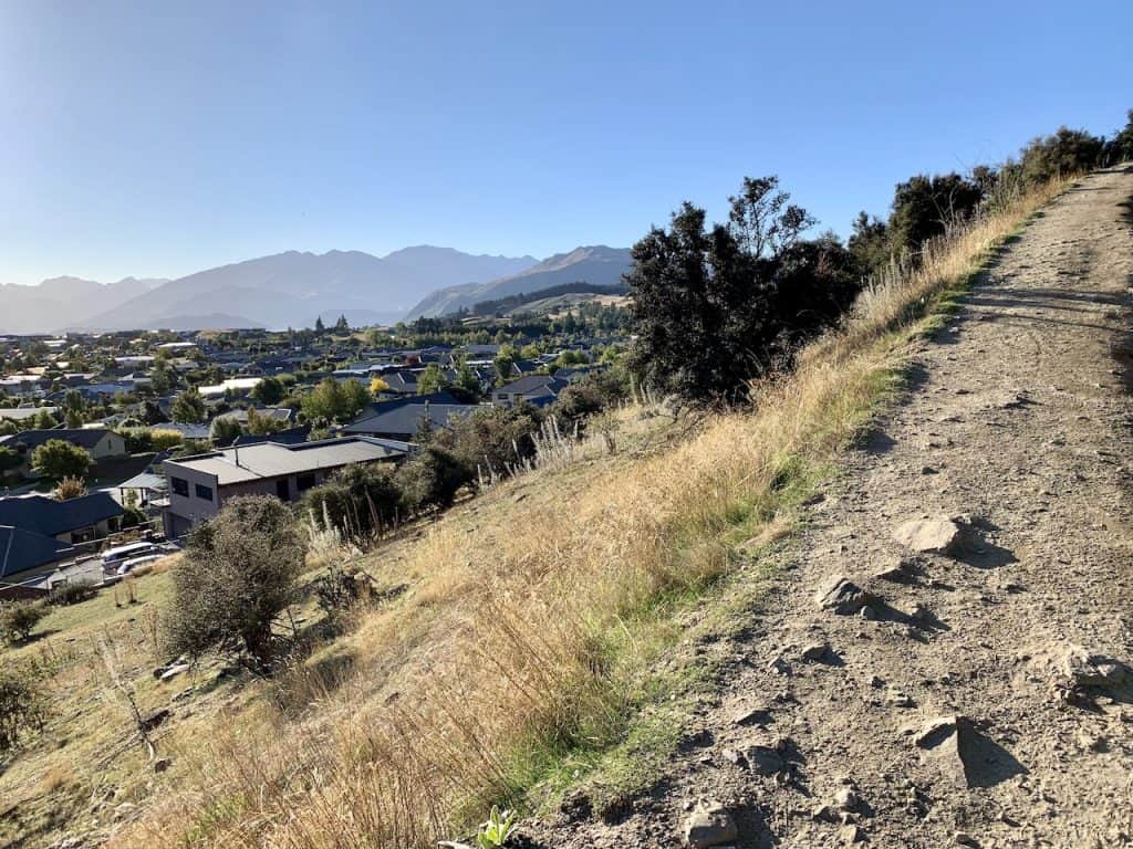 Hiking the Mount Iron Track of Wanaka | Mt Iron Wanaka Walk