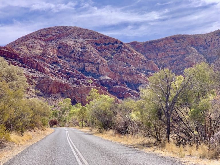 An IDEAL WEST MACDONNELL RANGES Itinerary | Map & Things To Do