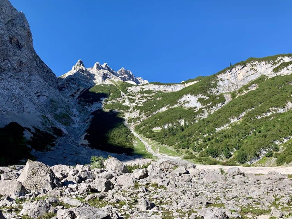 How to Hike Zugspitze in One Day | Reintal Valley & Zugspitze Hiking Map