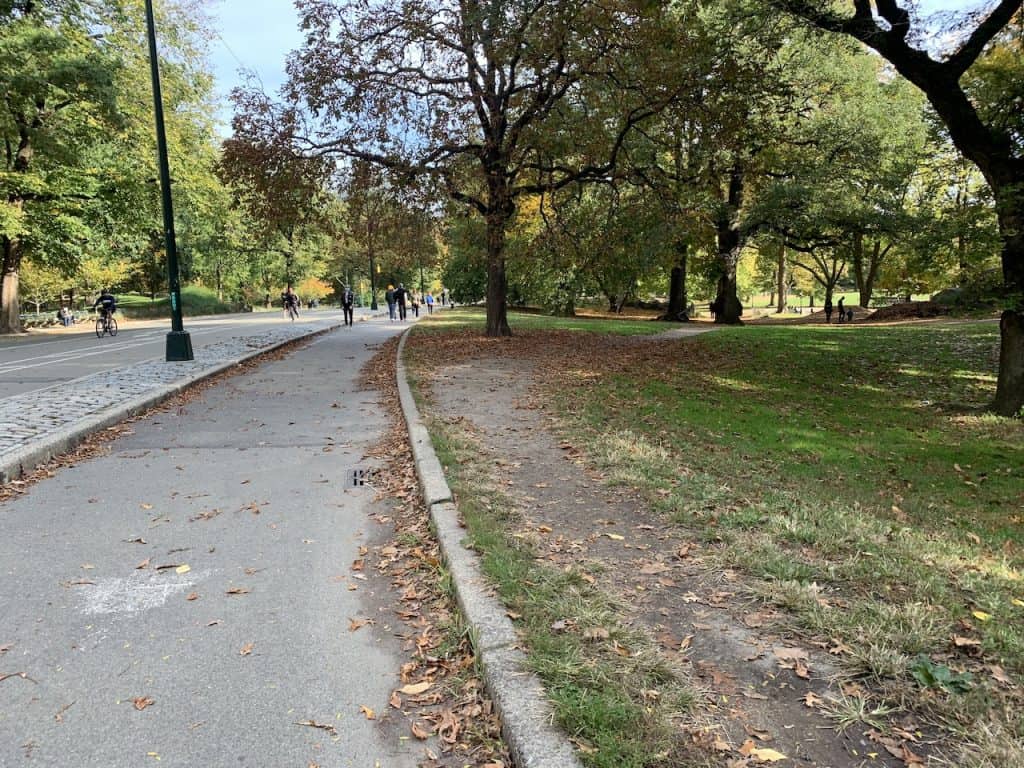 How to Walk & Run the Central Park Bridle Path (Map, Details & Guide)