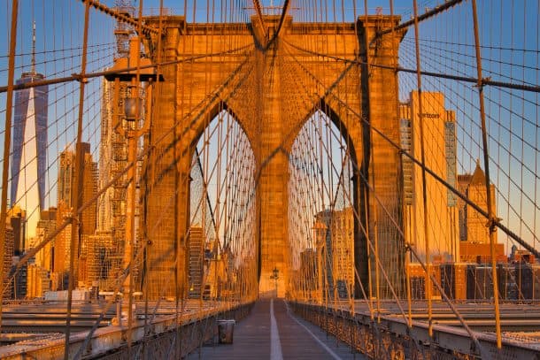 How to Enjoy a Brooklyn Bridge Sunrise Experience | Walk, Photos & Tips