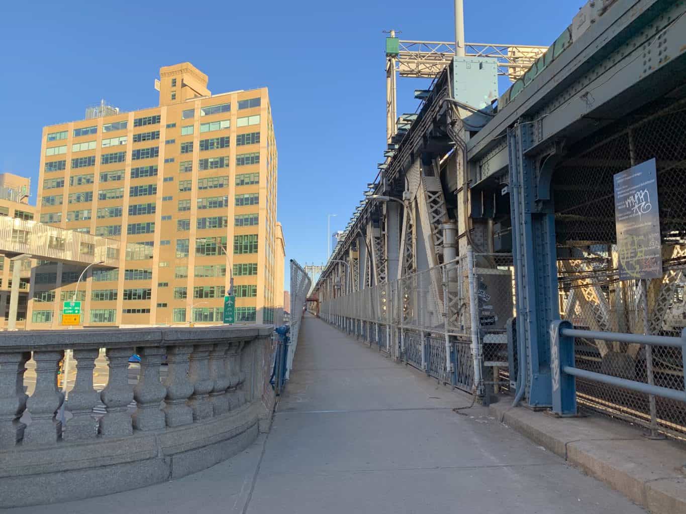 Walking the Manhattan Bridge Pedestrian Path – Helpful Guide & Map