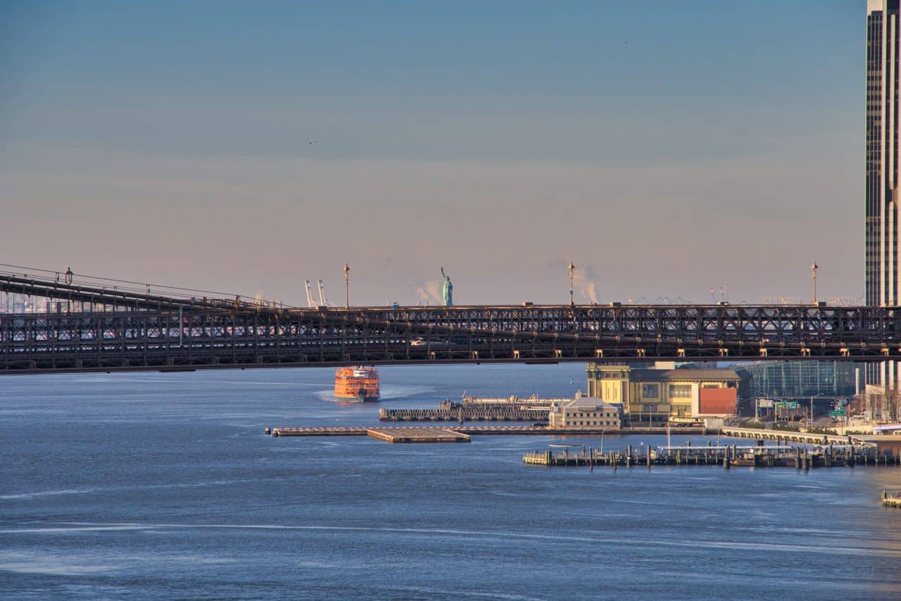 Walking the Manhattan Bridge Pedestrian Path – Helpful Guide & Map