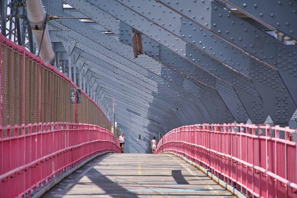 Williamsburg Bridge Walk Guide | Walking Across the Pedestrian Pathway