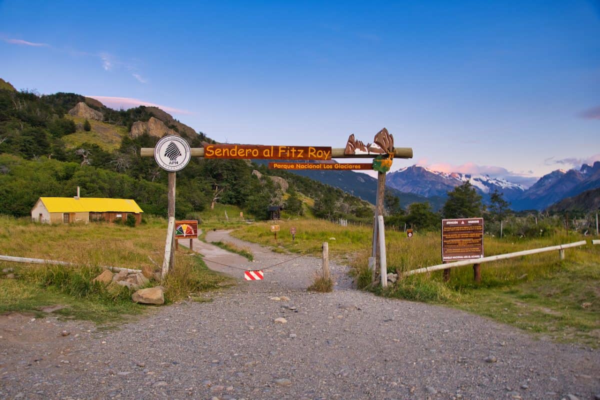 A Laguna de Los Tres & Fitz Roy Hike Guide (Sendero al Fitz Roy)
