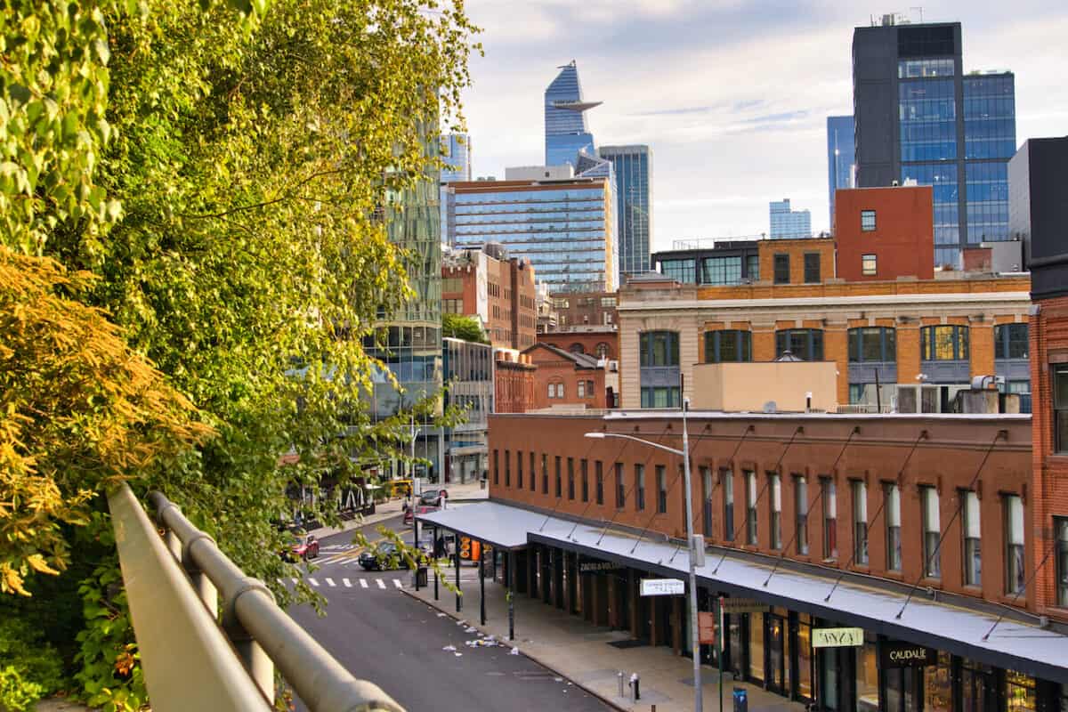 The High Line Park of New York City (Complete Visitor’s Guide)