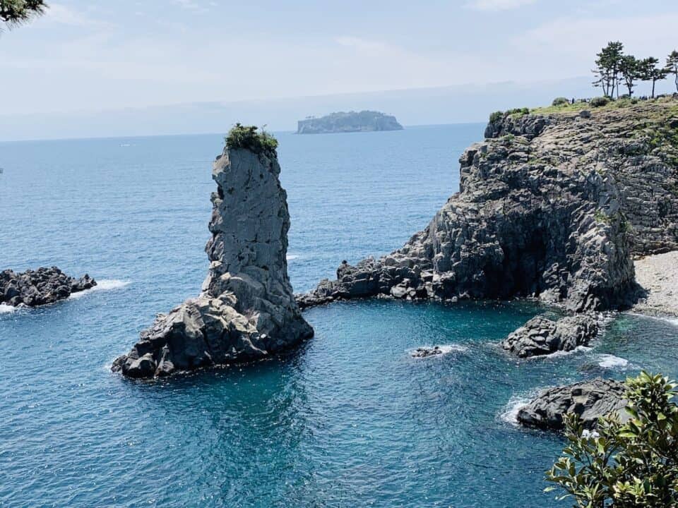 Oedolgae Rock of Jeju Island Complete Guide (Sea Stack Walk)