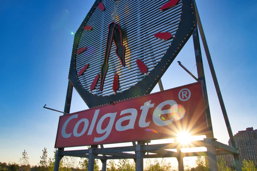 Jersey City Waterfront Walkway (Views of NYC from NJ)