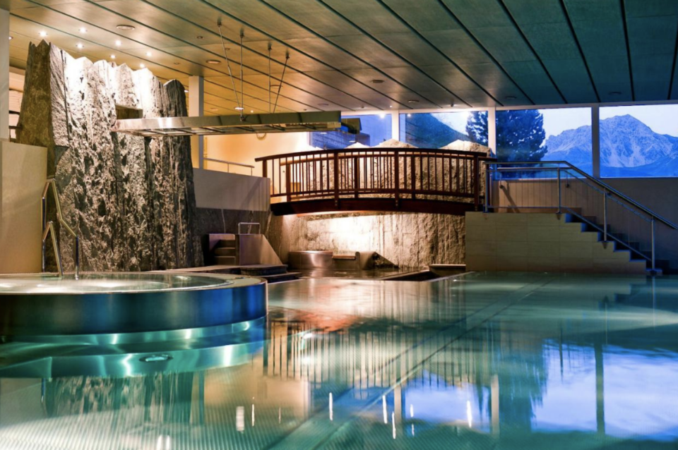 Best 13 Switzerland Spa Hotels (Pools, Treatments, Wellness, & More)