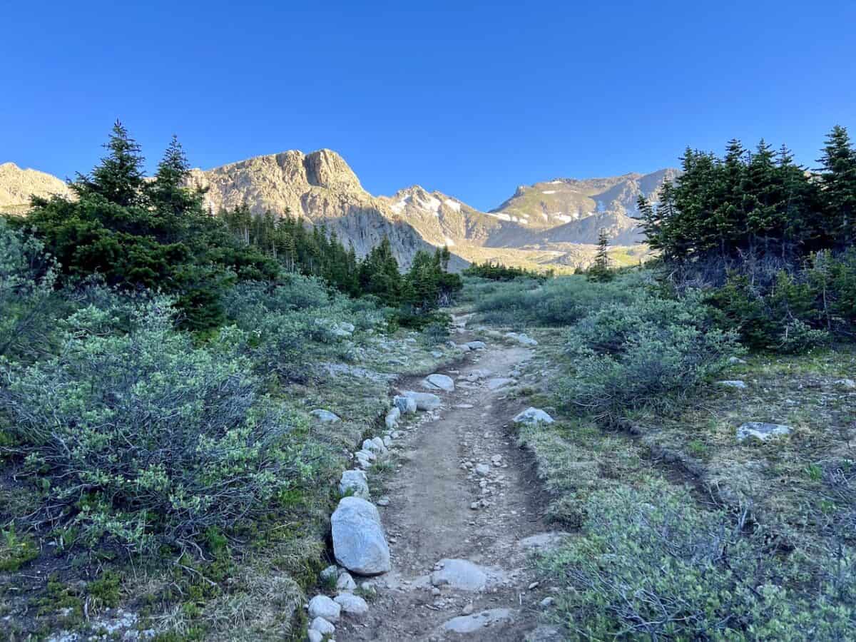 Mount Harvard Hike Complete Guide (Route, Map, Trailhead & More)